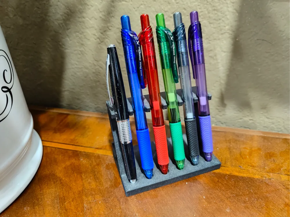 Simple Pen Stand by 3D Domijanek - MakerWorld
