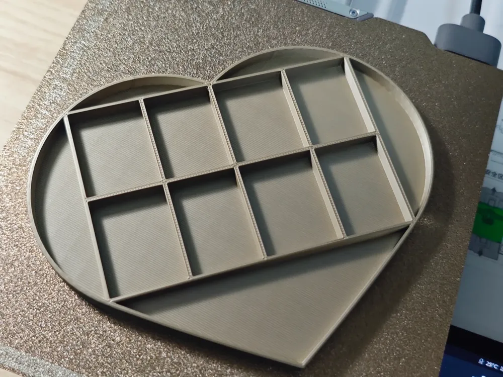 Heart-shaped Palette by AtamiSquare - MakerWorld