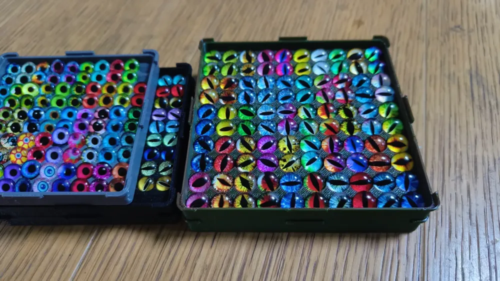 Simulated eye storage box, available in 6-8-10mm, stackable, with a ...