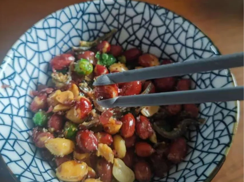 Chopstick-100% Successful Peanut Picking Assistant by user_2740765992 ...