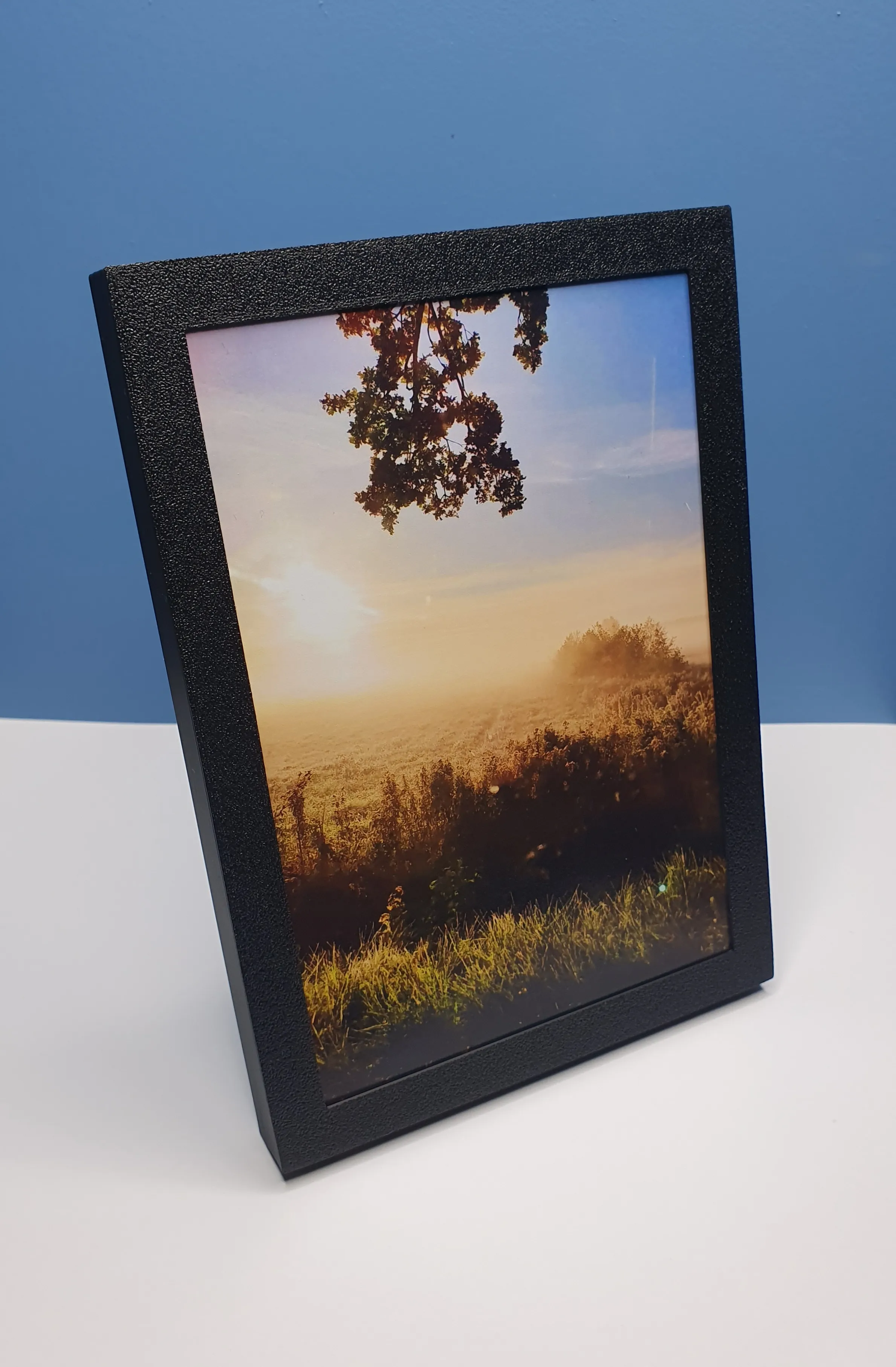 Photo Frame 10x15 by Padoxik MakerWorld: Download Free 3D Models