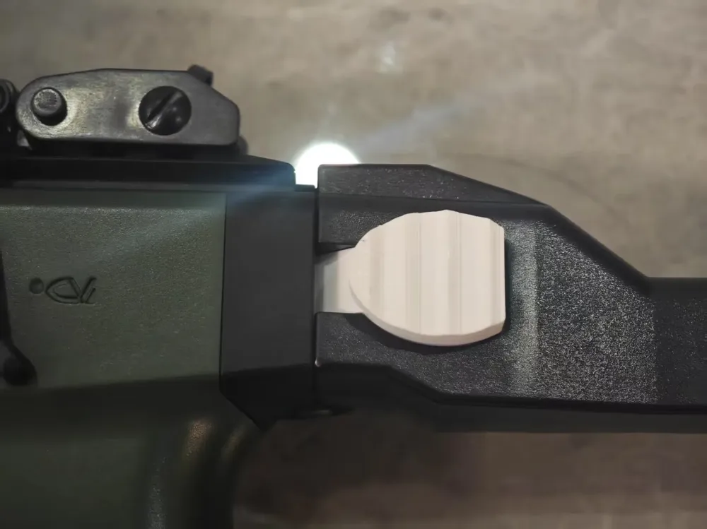 Toy Gun Folding Button by chongspider - MakerWorld