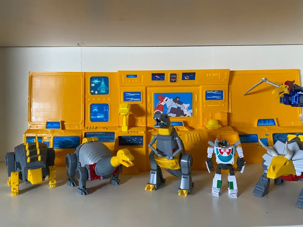 Transformers Teletraan 1 Image by user_3935079253 MakerWorld: Download ...