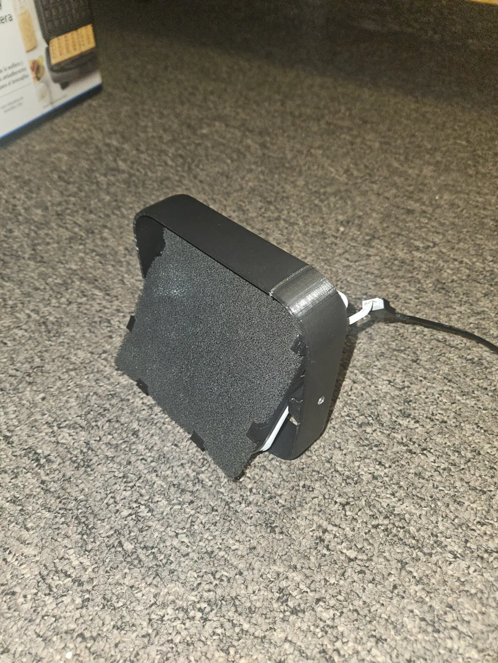 Soldering filter for 120mm fan Stand/Holder Remixed by Zax_w - MakerWorld