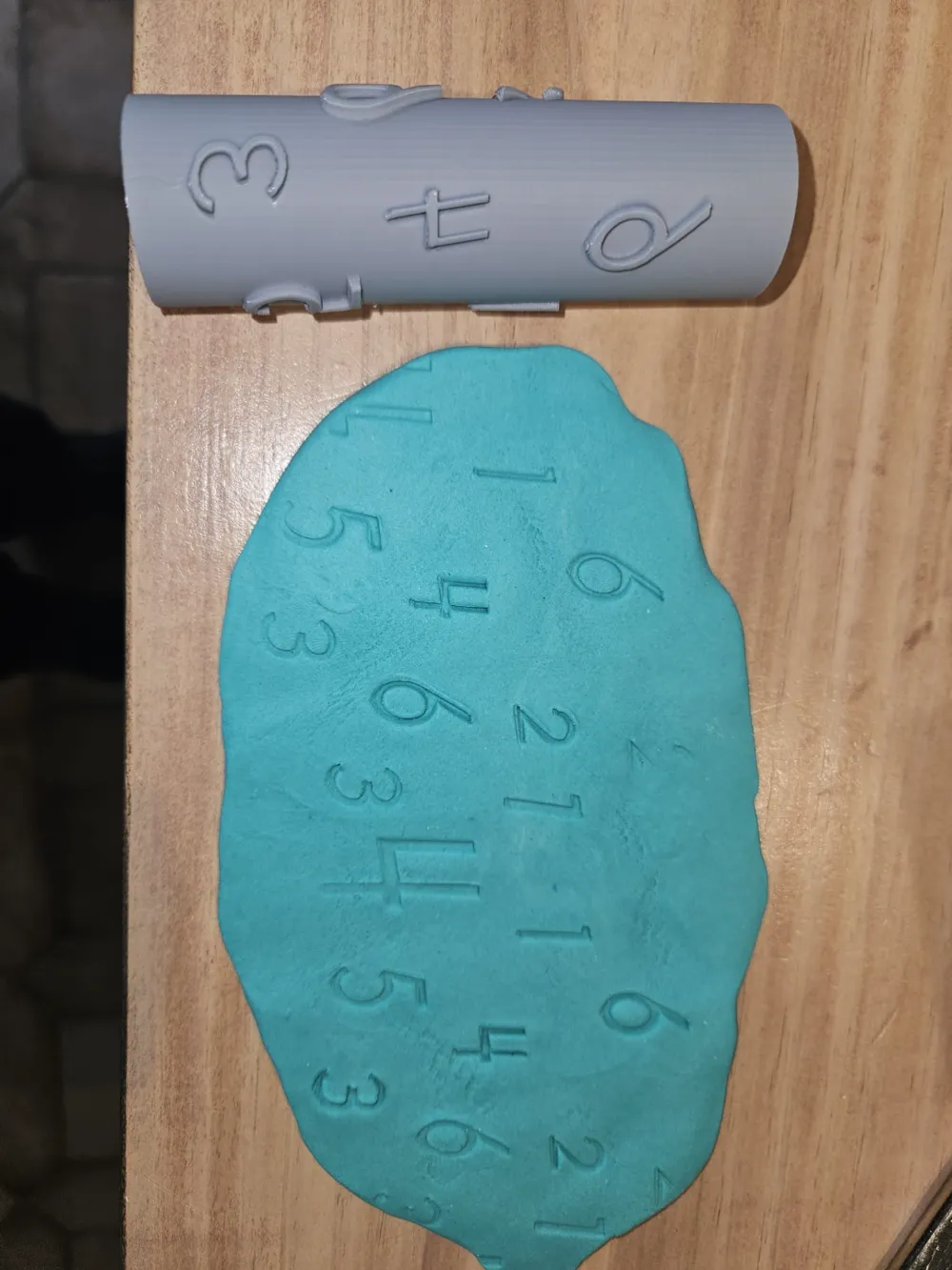 Play-Doh number rollers by RaaMies - MakerWorld