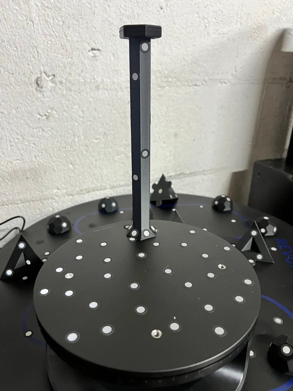 3d scanner magnetic pillar for Revopoint turntable by @MurphyAM ...