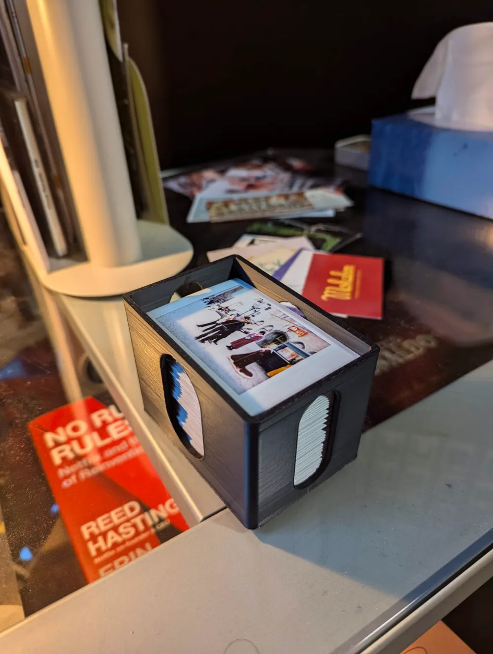 Modern polaroid display box by Mastershot - MakerWorld