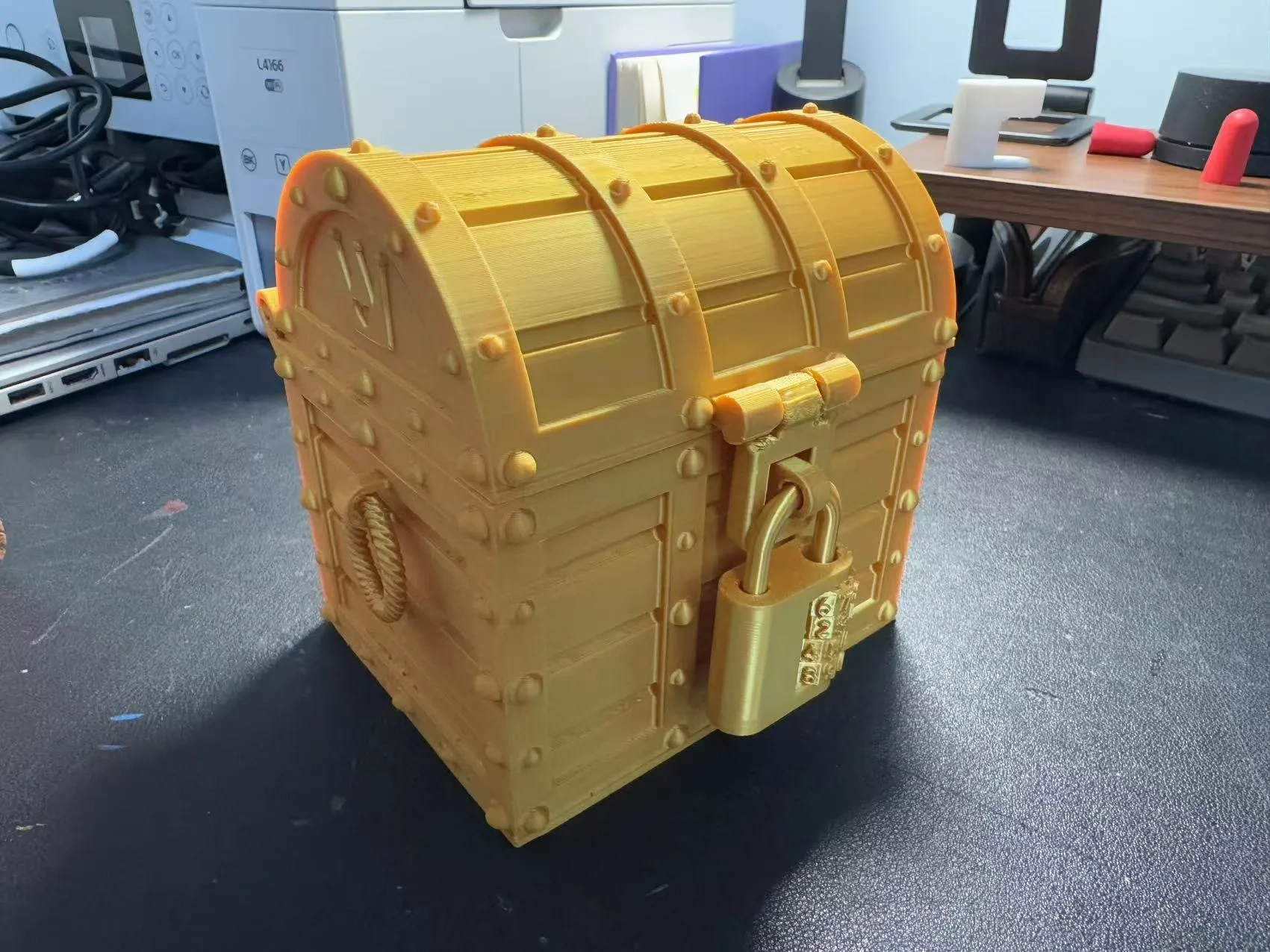 Password Lock Treasure Chest by Callie MakerWorld: Download Free 3D Models