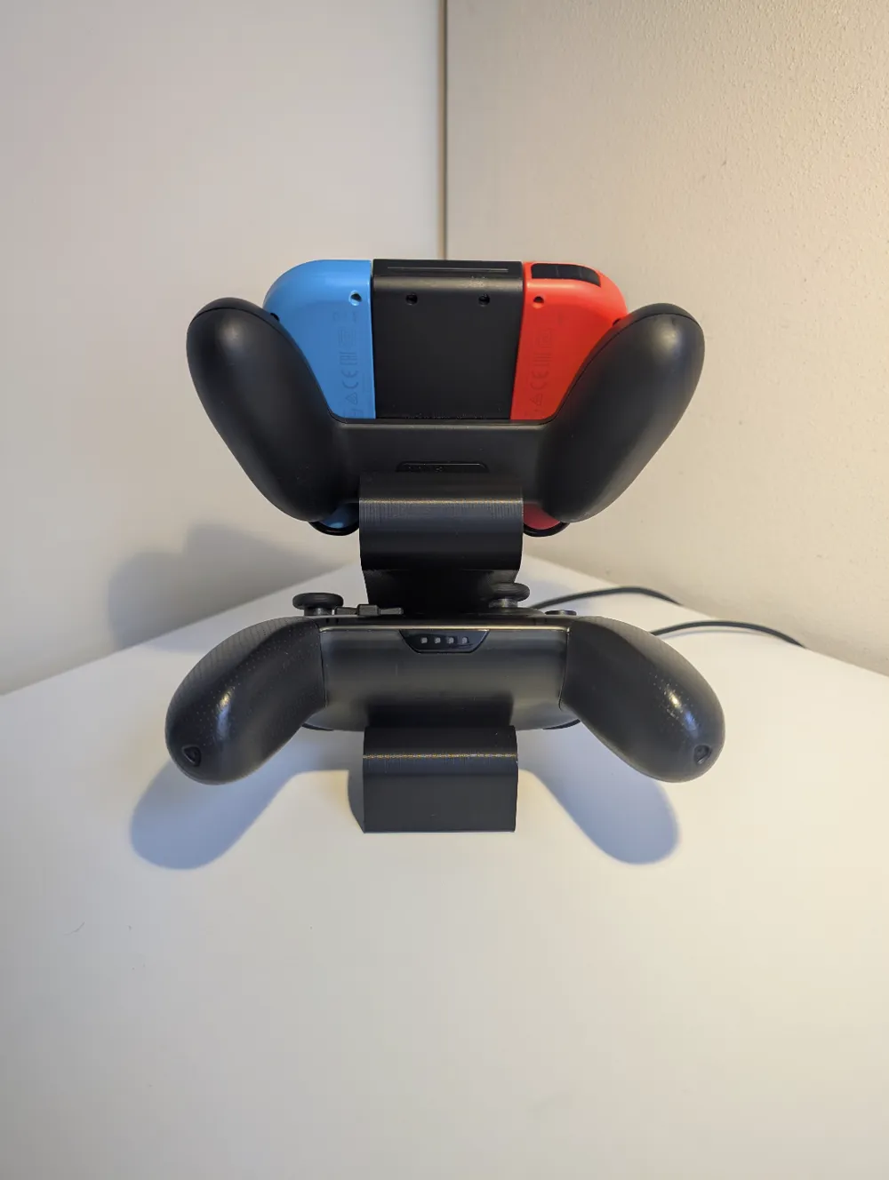 Nintendo Switch Controller Vertical Charging Stand Remixed by gaaat ...