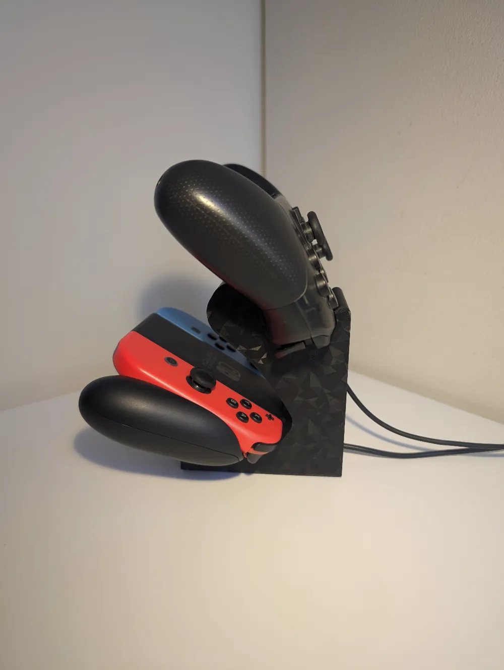 Nintendo Switch Controller Vertical Charging Stand Remixed by gaaat ...