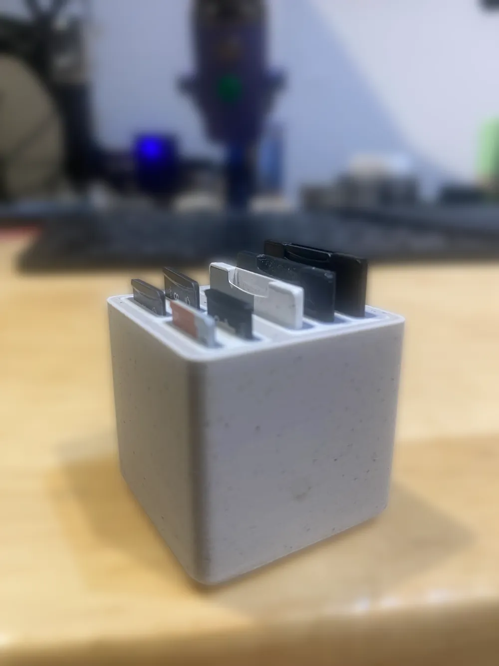 Gridfinity Rugged Insert - SD Card & Micro SD Card Remixed by Kindling ...