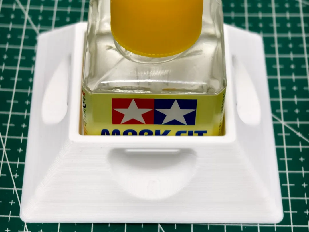 Square Bottle Glue/Wash Base to Prevent Tipping (for Tamiya and Gunze ...
