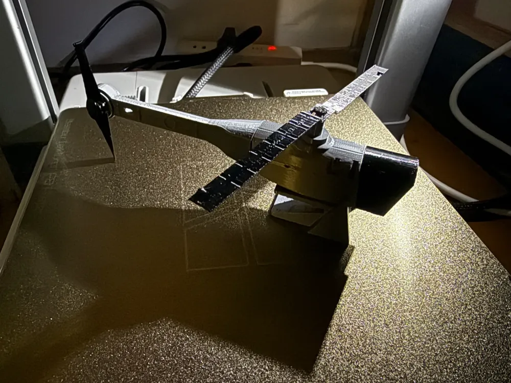 FLIR PD-100 Black Hornet 3 FLIR黑色大黄蜂三代 by Zenith Howe & Ease Studio ...