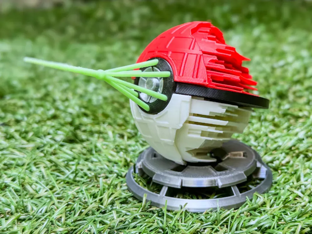 R2-D2 Poke Ball - Multi Part AMS Optional by Skjaldfjall MakerWorld ...