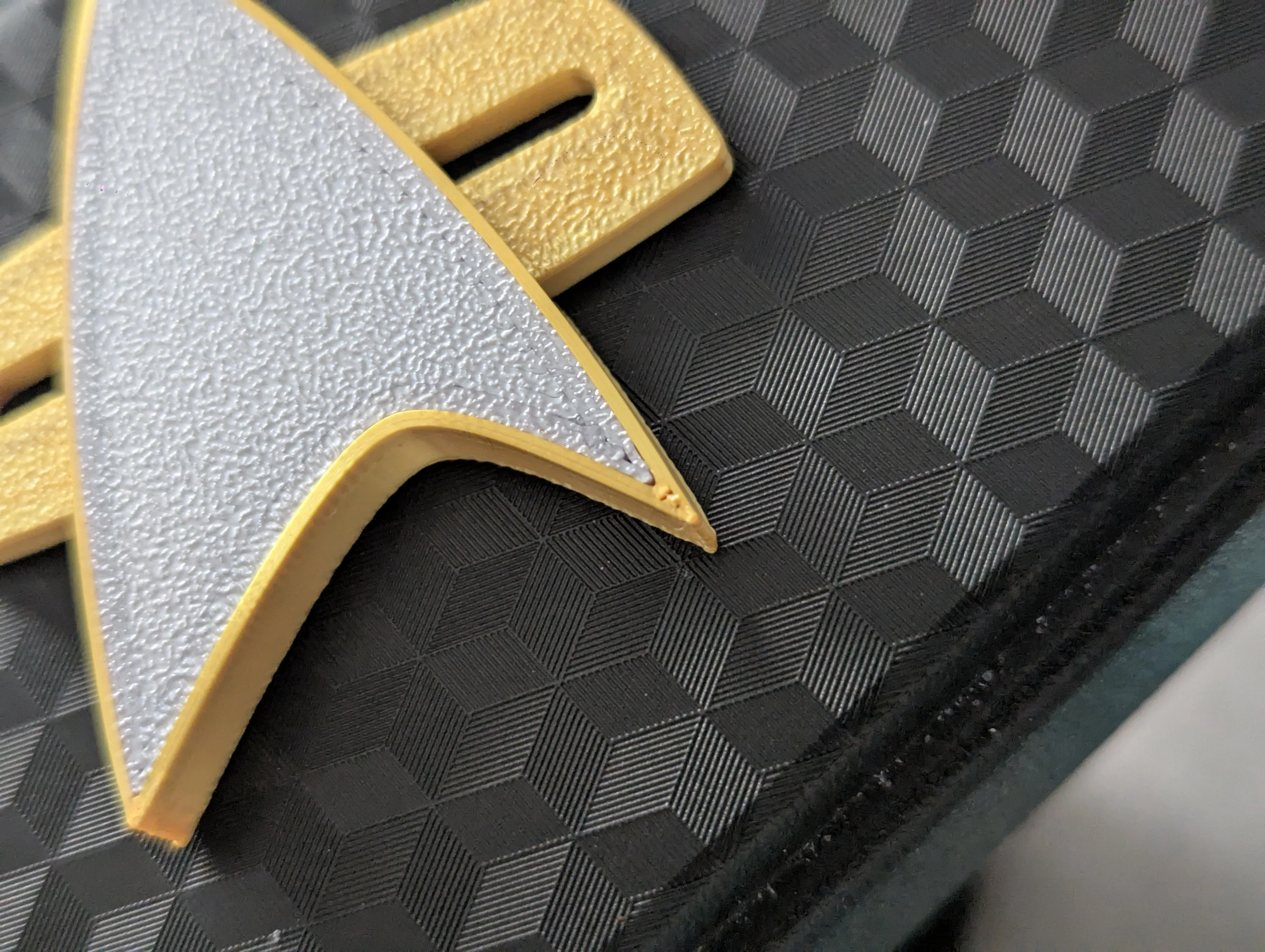 Star Trek Badge Collection - Free 3D Print Model - MakerWorld