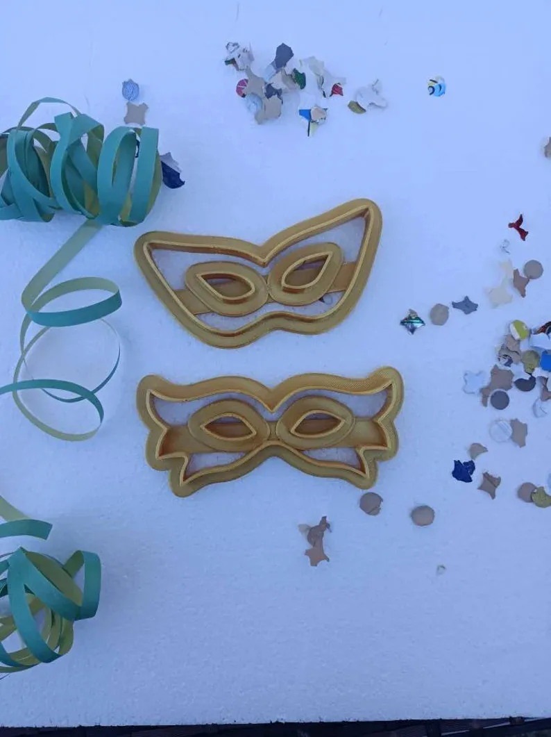 Simple Carnival Mask Cookie Cutter by Marta27 - MakerWorld