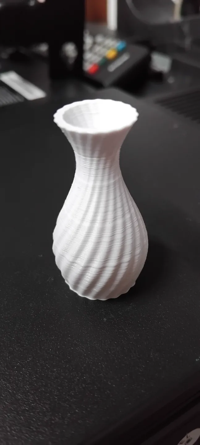 miniature tear drop vase 40mm high by Crazy Carl - MakerWorld
