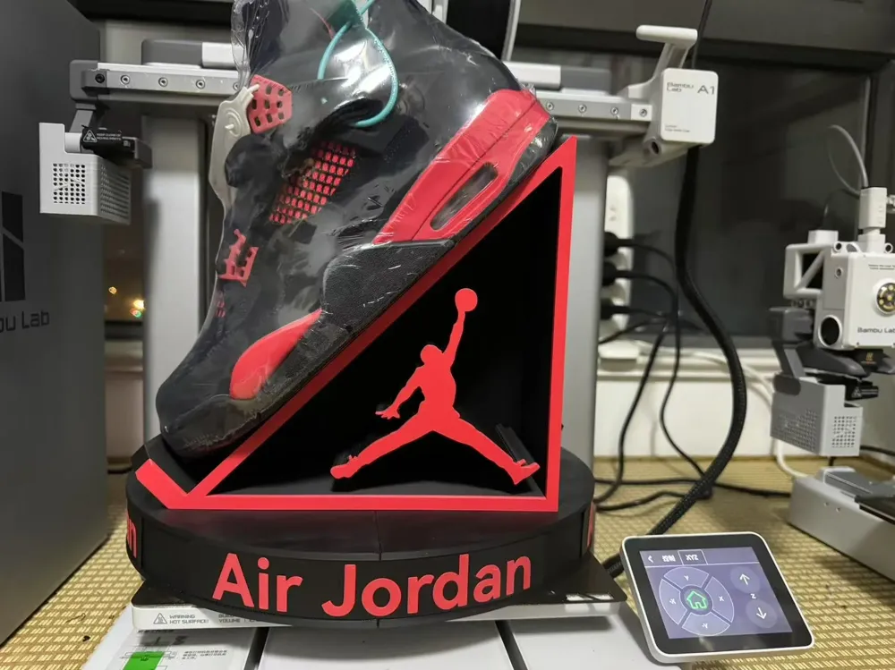 AJ Sneaker Display Stand by 小红薯手工人 - MakerWorld