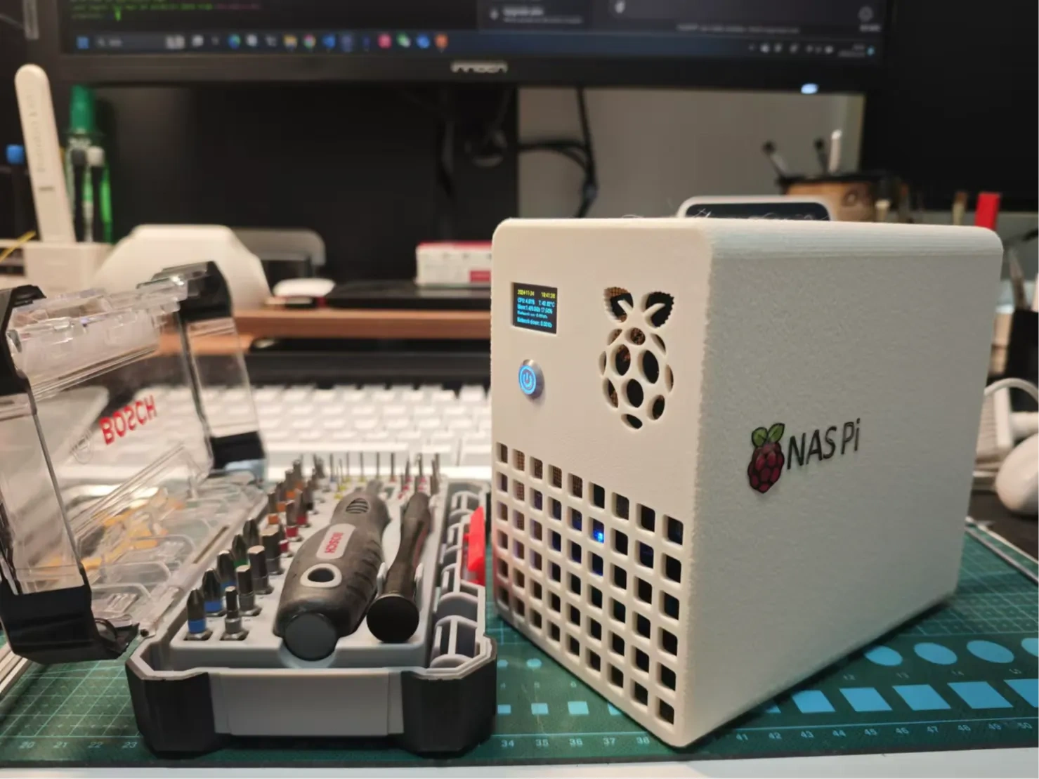 Raspberry Pi NAS Enclosure and Rear Cover by user_3227403096 - MakerWorld
