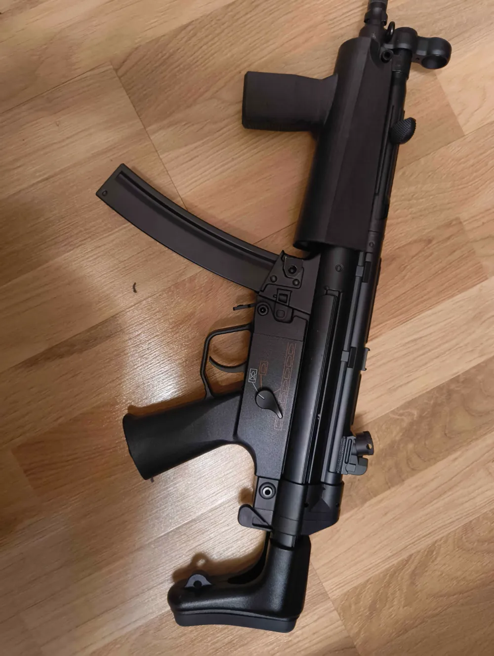 CYMA MP5 Handguard with standalone grip. by Fibsh - MakerWorld