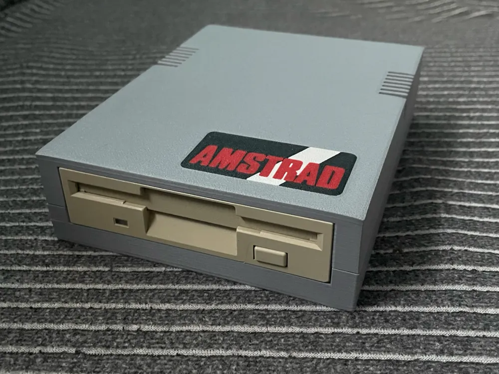 Floppy disk case - Amstrad by Rob5on MakerWorld: Download Free 3D Models
