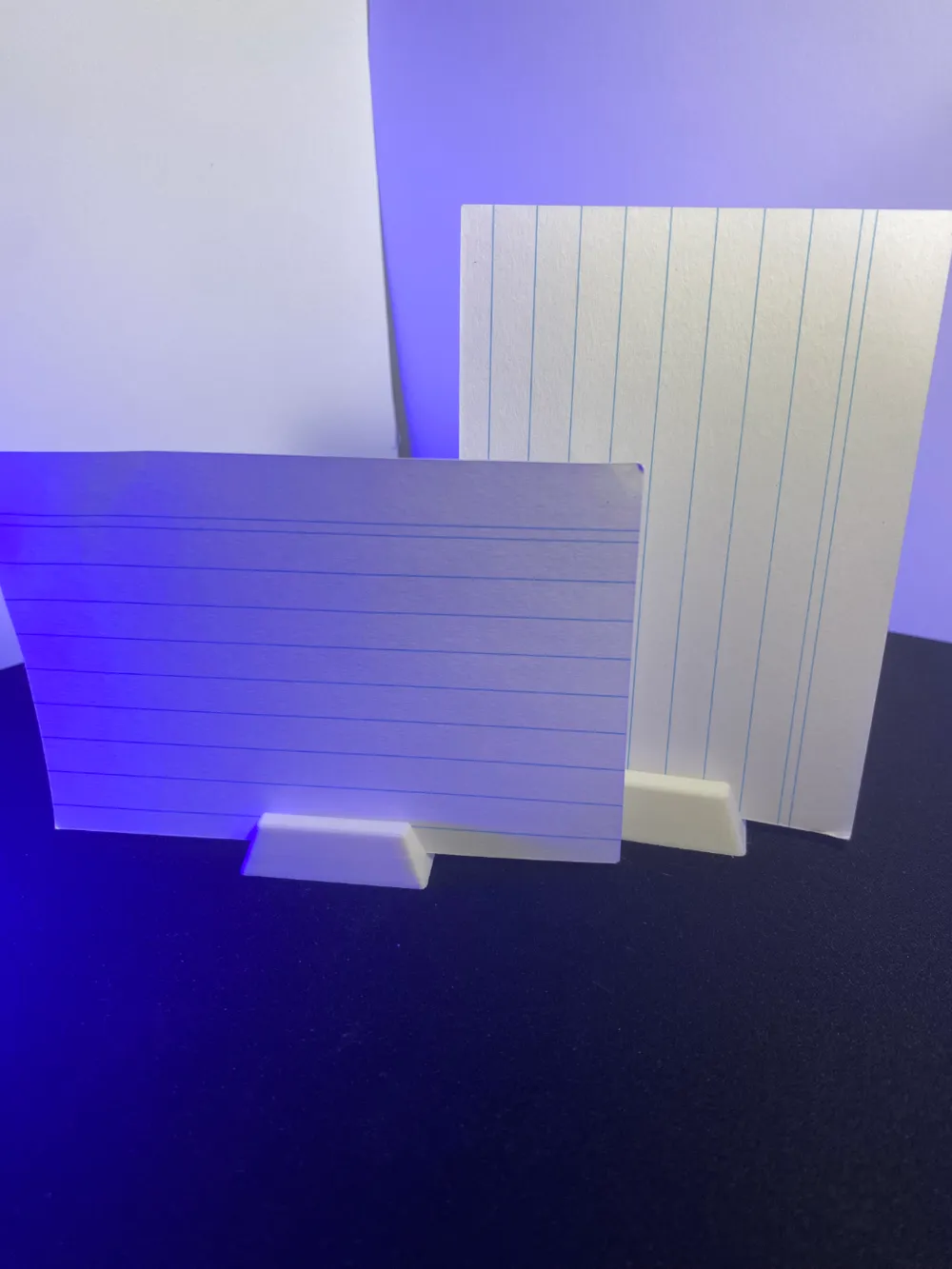 Card Holder - Minimalistic by TF_Printing MakerWorld: Download Free 3D ...