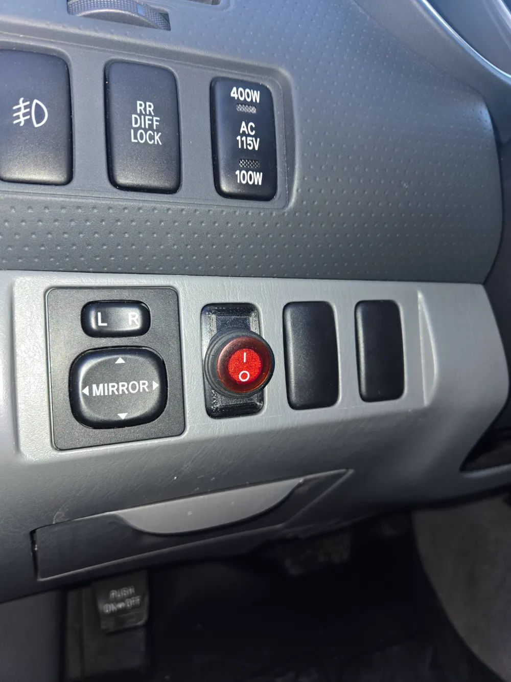 Tacoma dash Switch Oem Style by Zero - MakerWorld