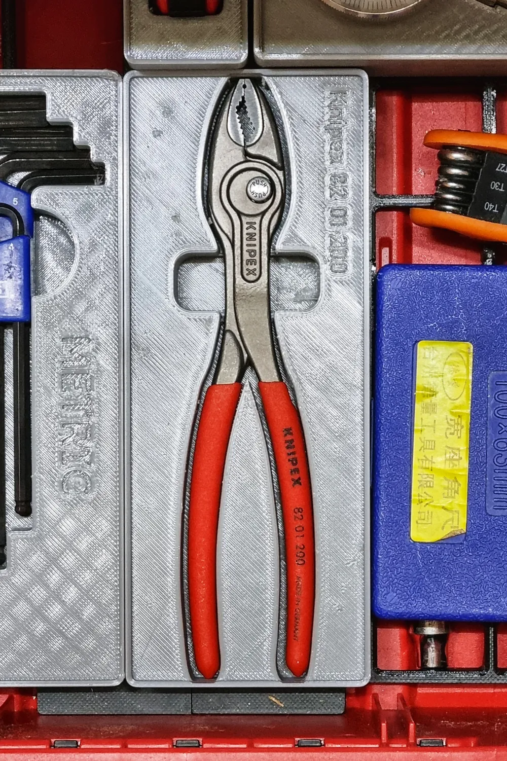 Gridfinity Knipex Twin Grip holder by A. Gonz. MakerWorld: Download ...