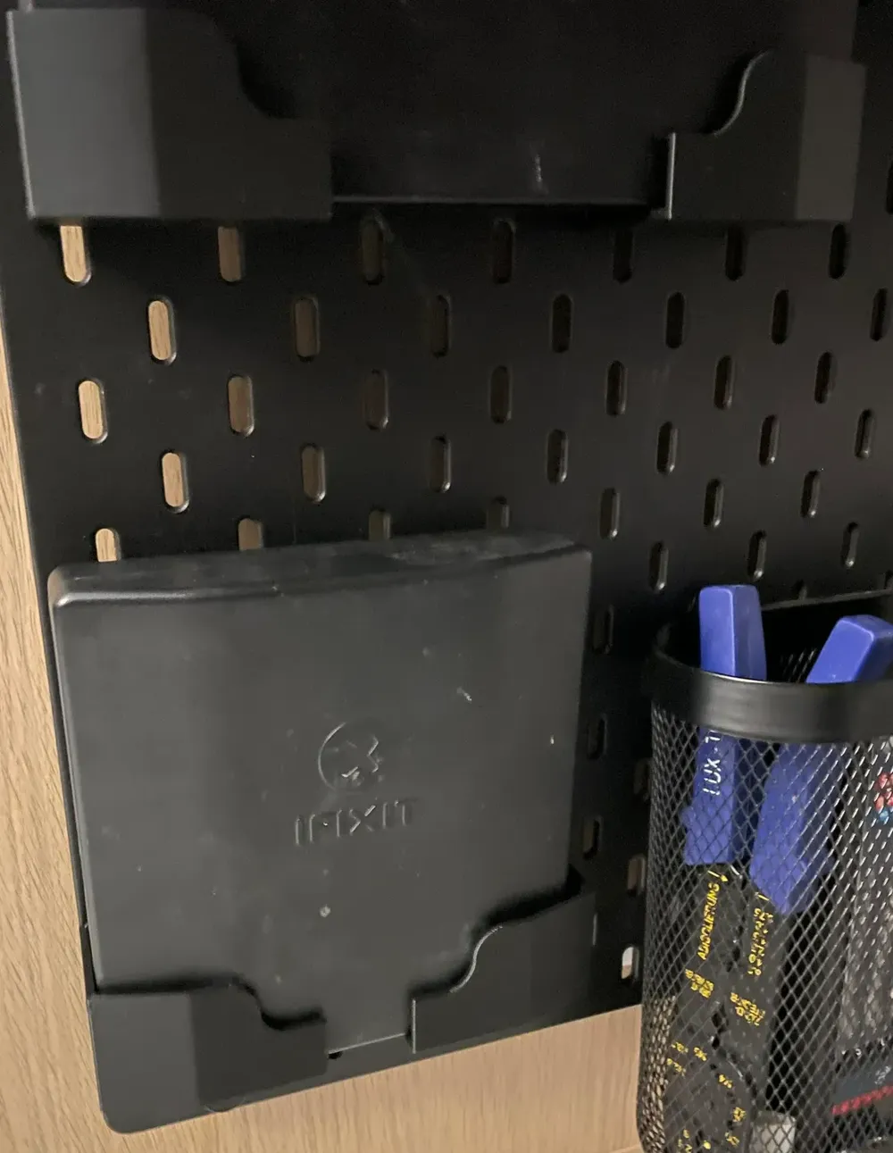 Ikea Skadis iFixit Essential/Manta mount by Profos - MakerWorld