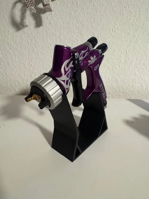 Spray Gun Stand by Tripplesixxx - MakerWorld