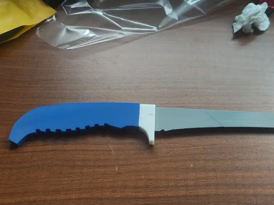 onyx dagger, colors can be freely combined and assembled by user ...