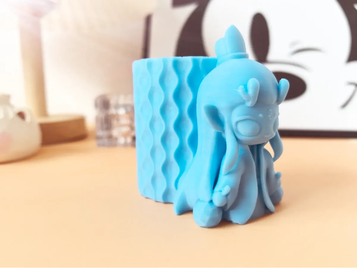 Super cute Q version Ao Bing pen holder, both beautiful and practical ...