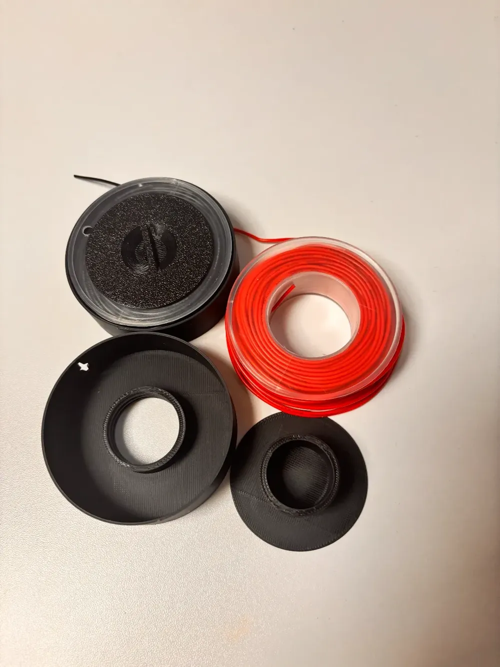 Spool Winder Storage Box Prevents Tangled Wires by user_1135695276 ...