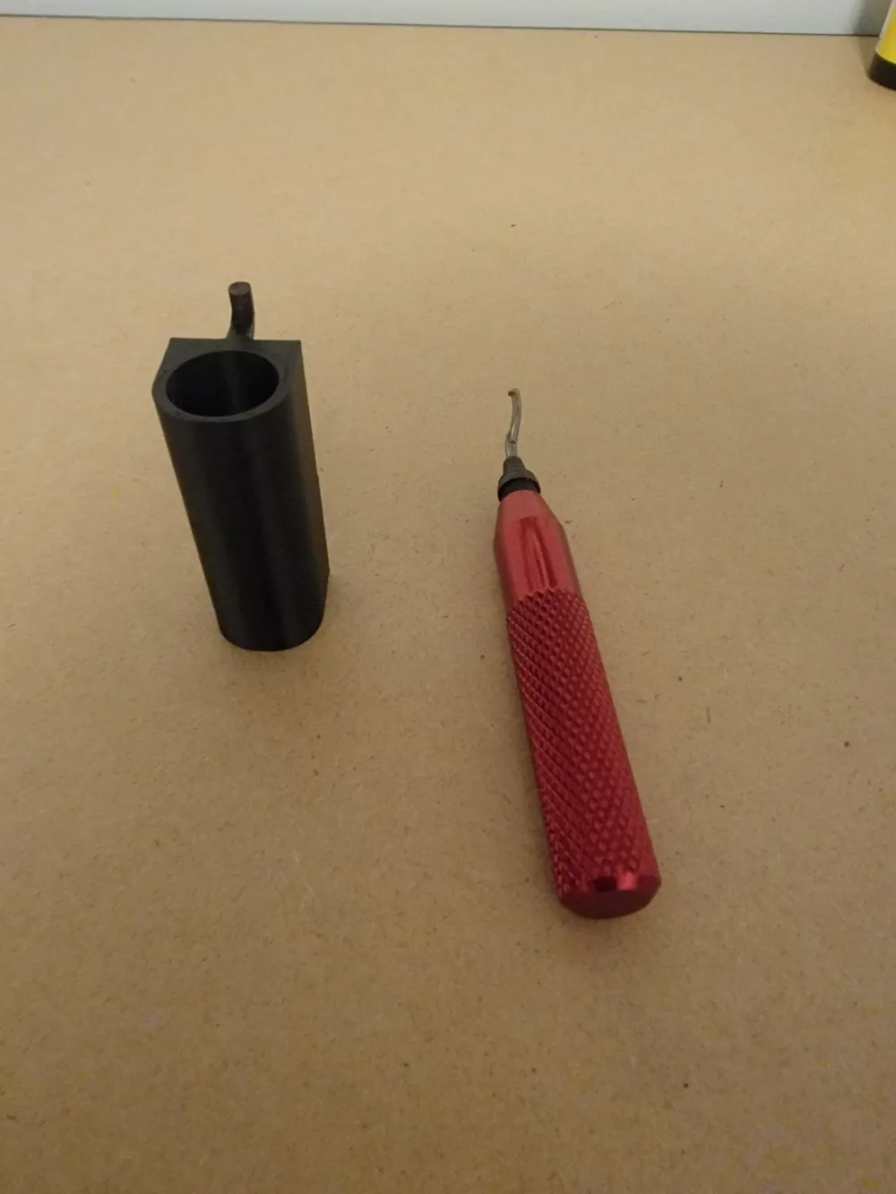 peg board deburring tool holder by RUKUS MakerWorld: Download Free 3D ...