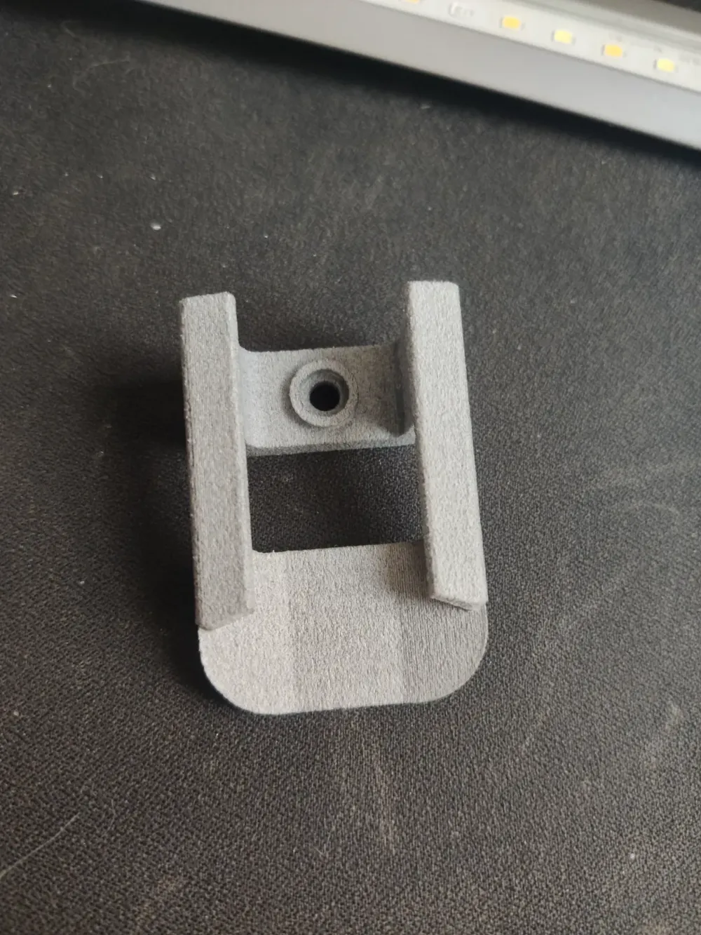 JiYin DaoFeng S Fish Tank Lamp Holder by user_2441370869 - MakerWorld