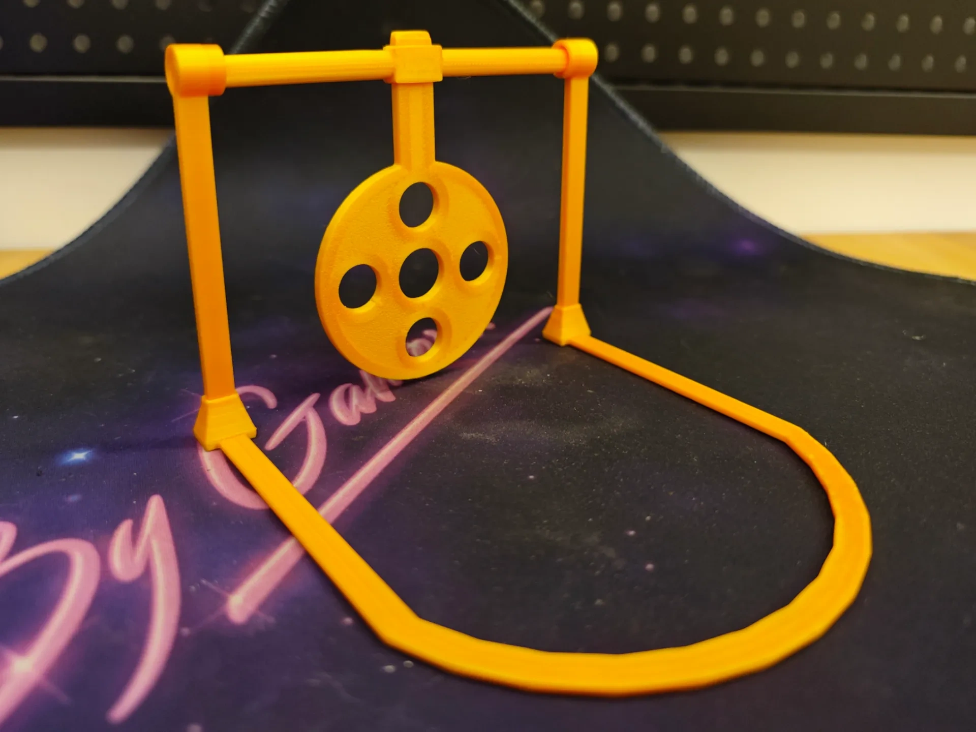 Billiards Cue Ball Practice Aid by user_643328231 MakerWorld: Download ...