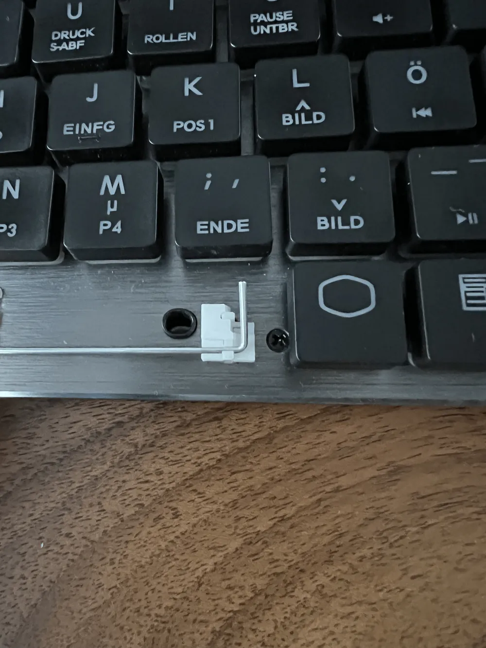 Cooler Master SK 621 Space bracket replacement by kuchnk - MakerWorld
