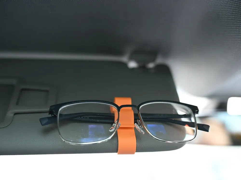 In-car Sun Visor Glasses Clip (Sunglasses, Spectacles) by andy - MakerWorld