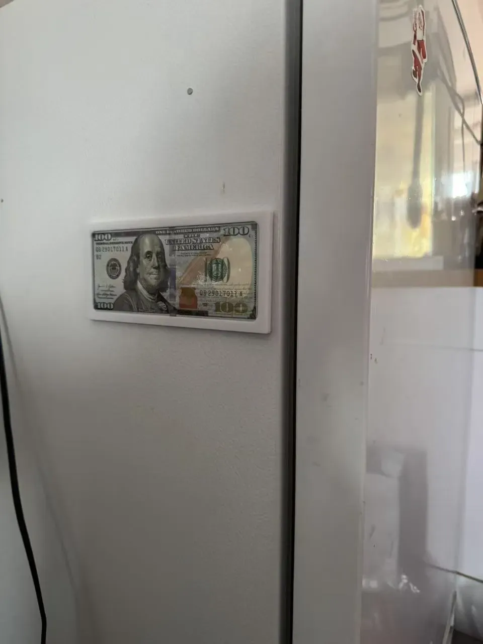 Dollar Bill Frame - with Magnet - Free 3D Print Model - MakerWorld