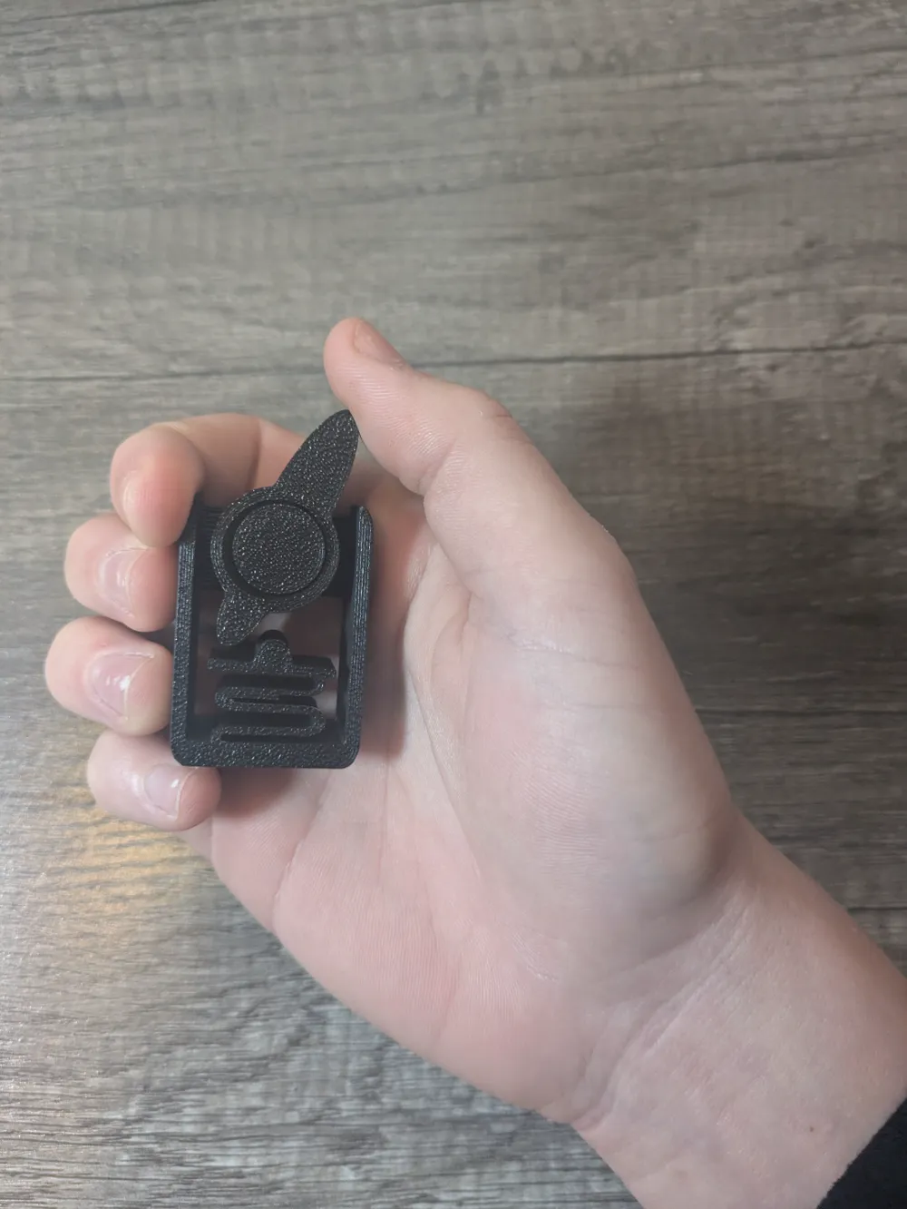 Fidget Switch Clicker | Quick print |free to sell by Bananar MakerWorld ...