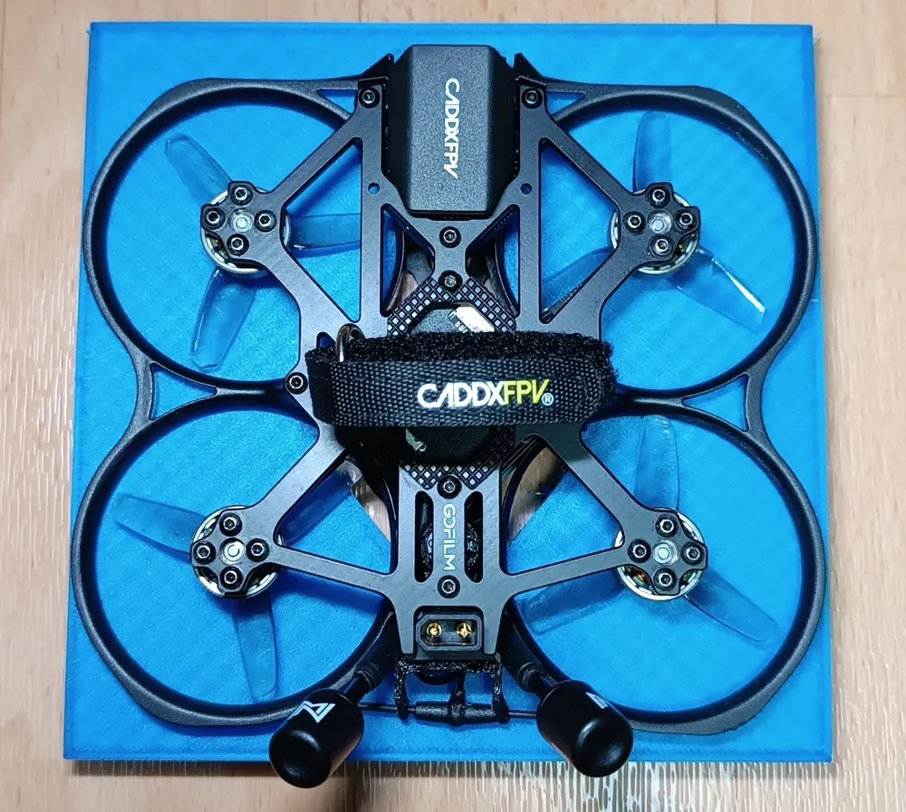 Inlay for a Caddx GoFilm20 transport case by T3000_fpv - MakerWorld