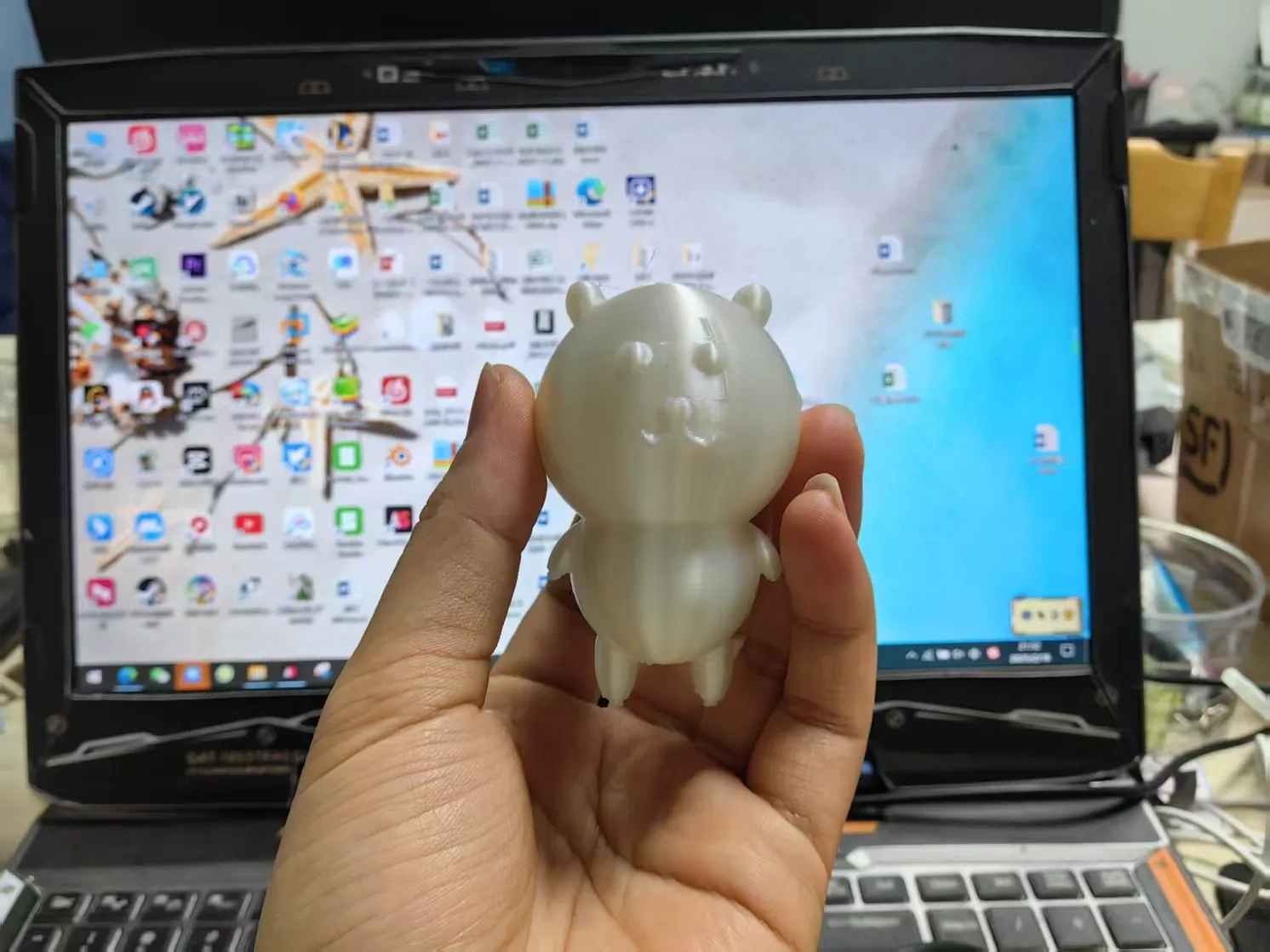 Self-Mocking Bear von 武器研究所 - MakerWorld