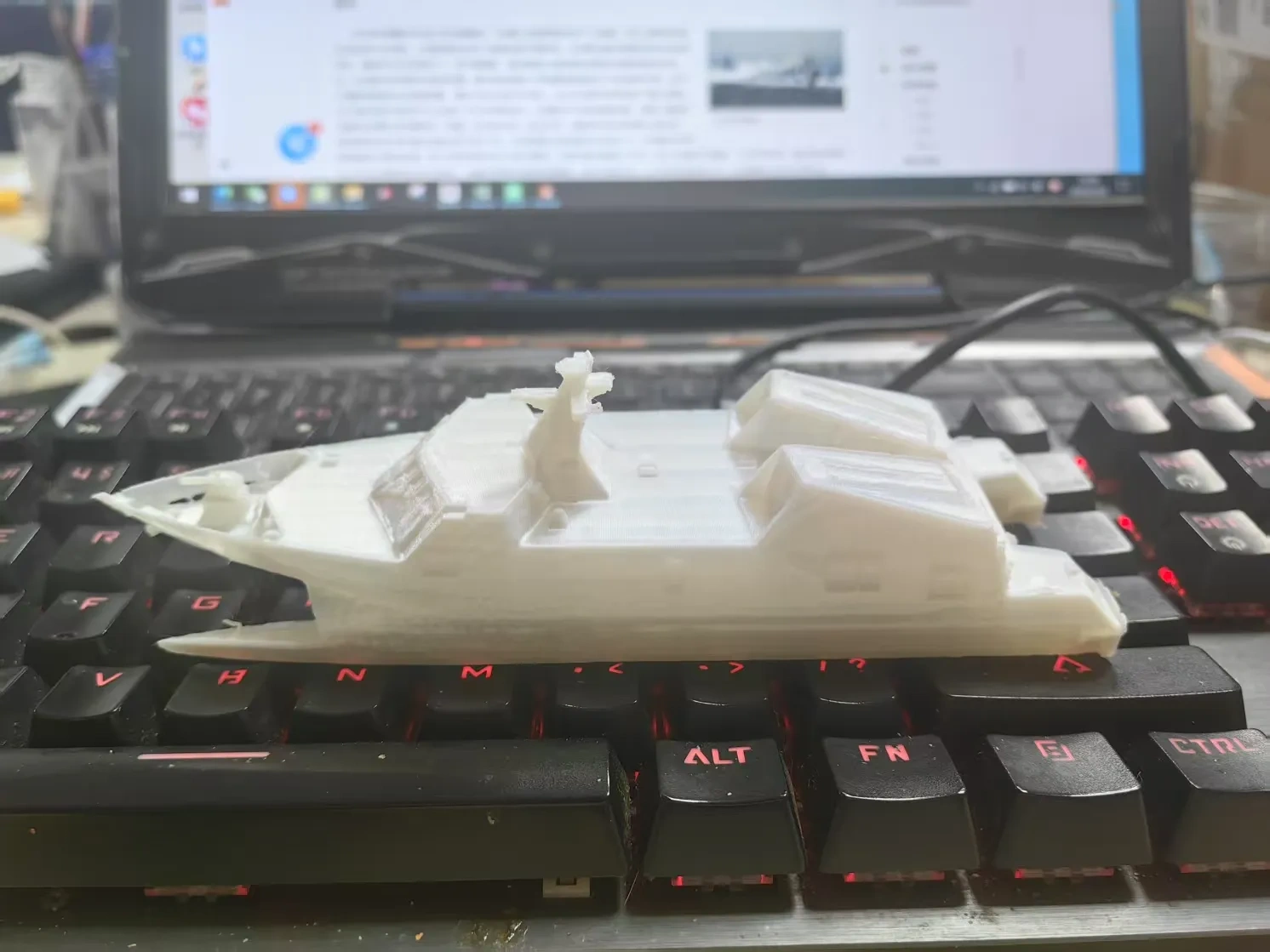 Type 022 stealth missile boat by 玩具小屋 - MakerWorld
