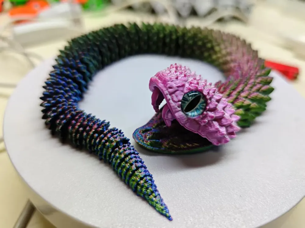 Fanged, Articulated Jaw, Realistic Snake - Free 3D Print Model - MakerWorld