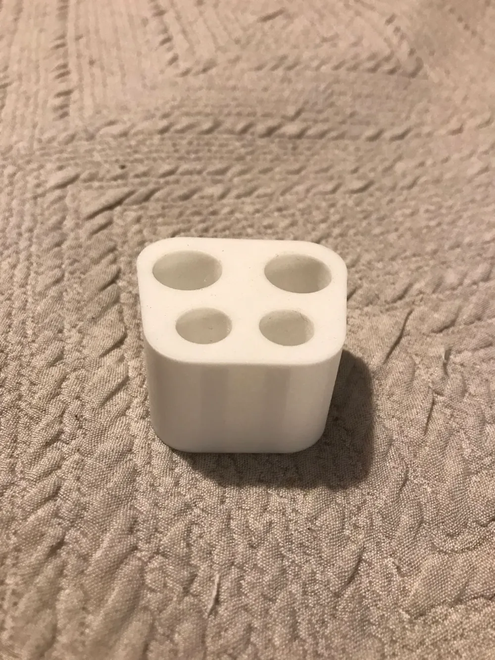 AAA and AA Battery Storage 4 Packs by Hector Salamanca - MakerWorld