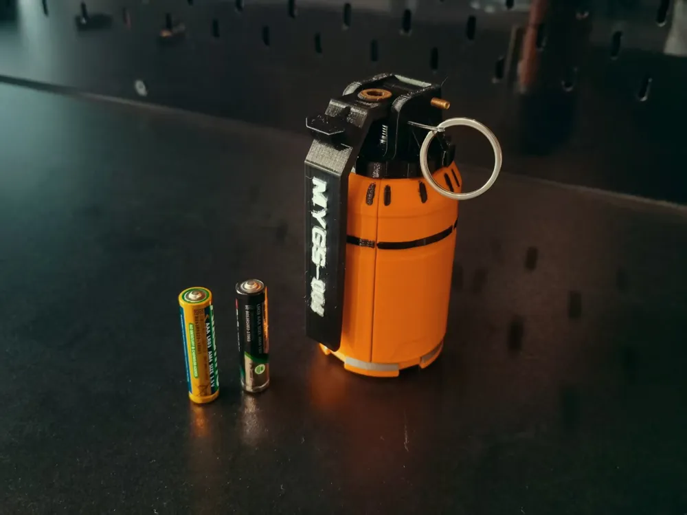 Smoke Grenade 7 Battery Storage Box Military Model Display by 蒙野骨手 ...
