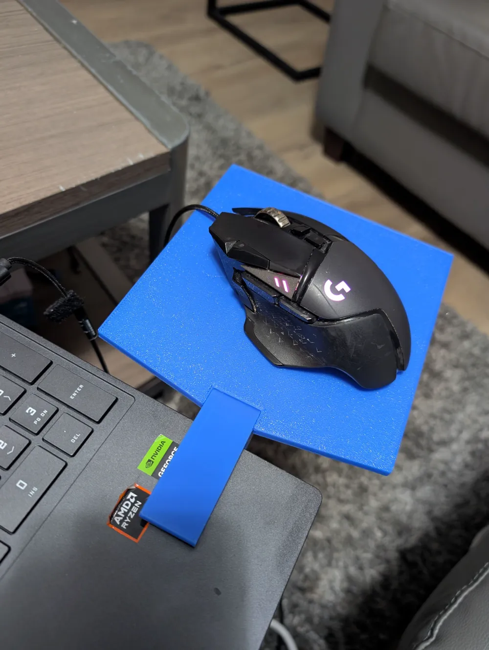 Clip-on laptop mousepad by check3d MakerWorld: Download Free 3D Models