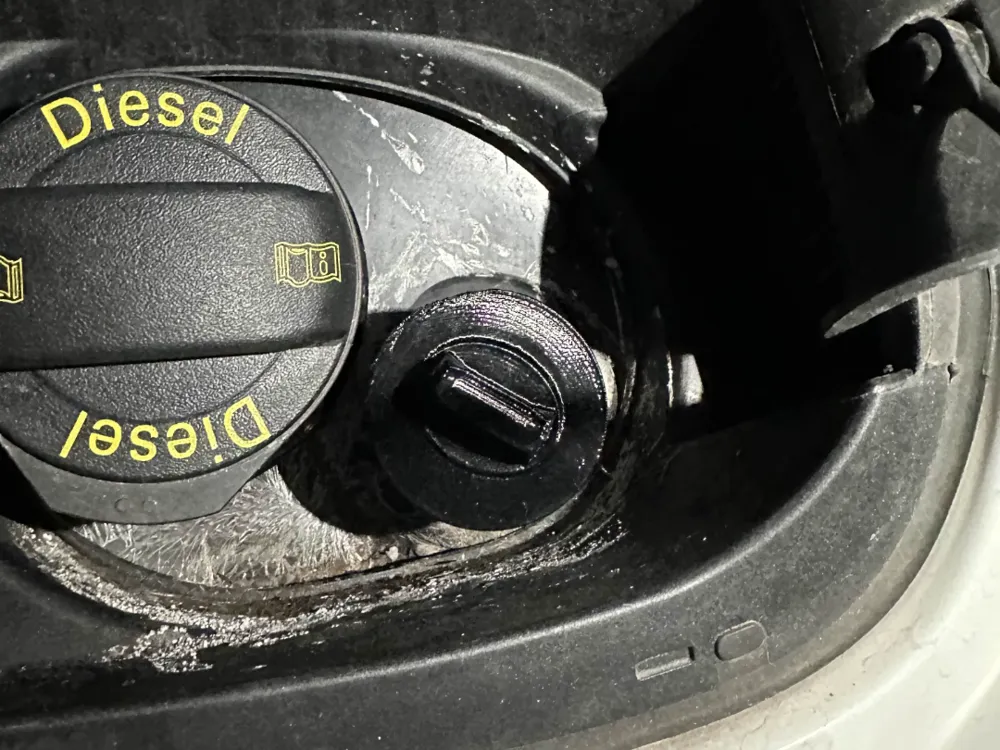 AdBlue Cap Replacement–Durable and Easy to Print! by Lime.se - MakerWorld