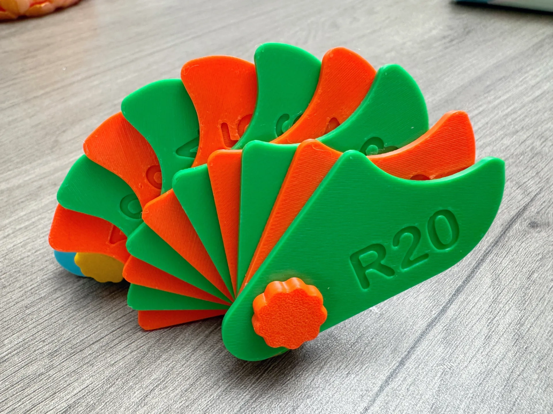 Rounded Corner Protractor R11~R20 (Simple and Portable Version) by 关灯 ...