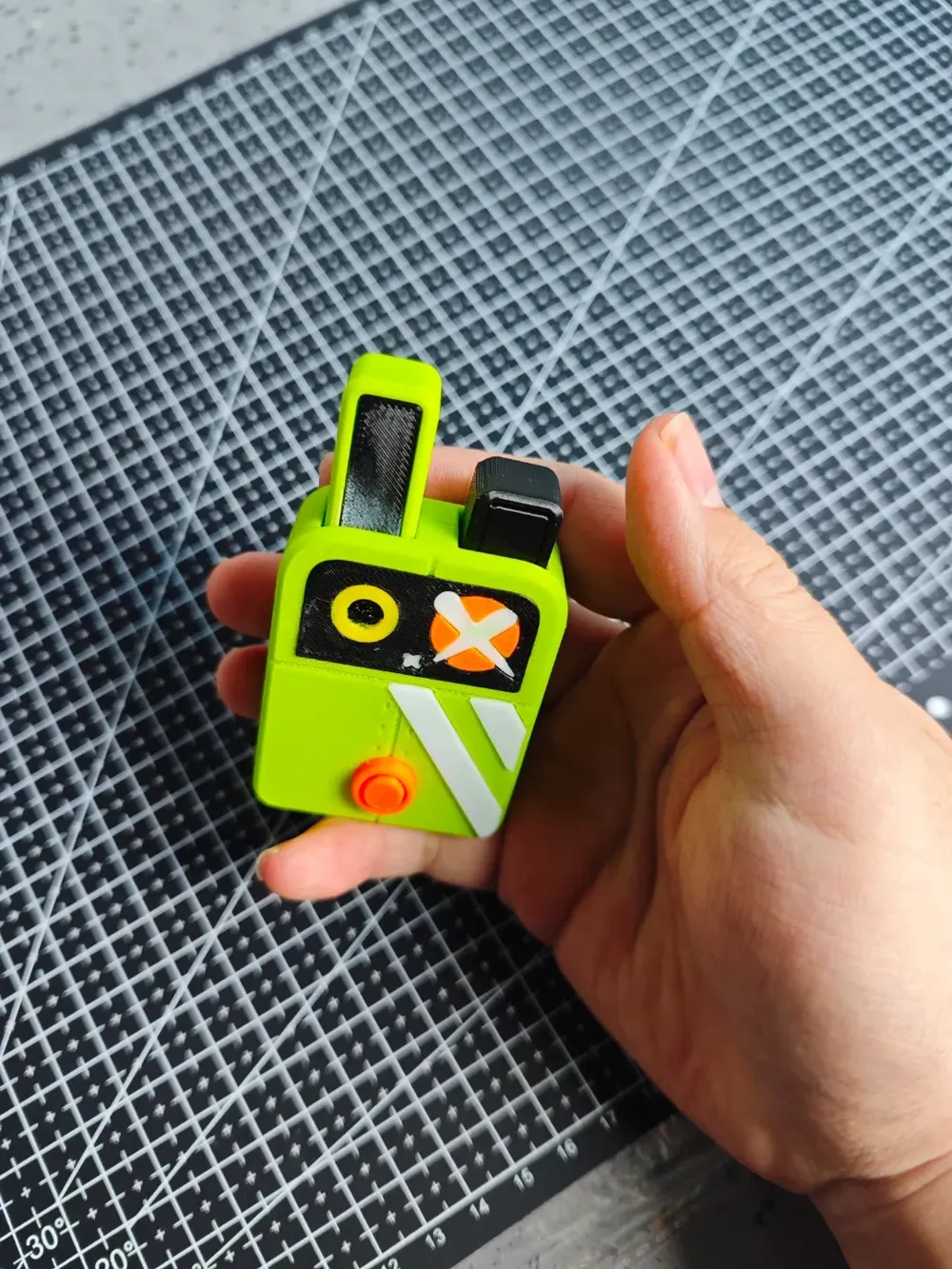 Bambu Fidget Toy edc - Bang Bu CLICKER Emilie Edition by YEZAO ...